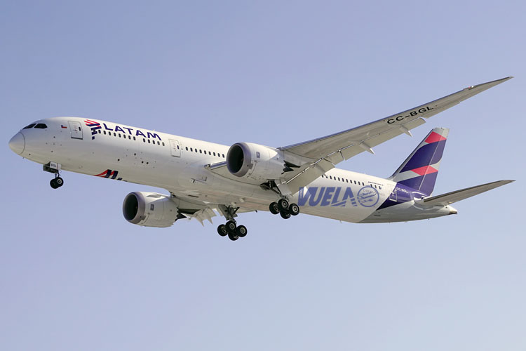 LATAM apuesta por la plataforma digital AVIATAR de Lufthansa Technik ...