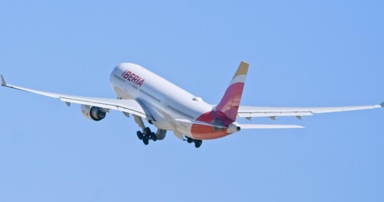 Iberia refuerza su presencia en Perú, Chile y República Dominicana ...